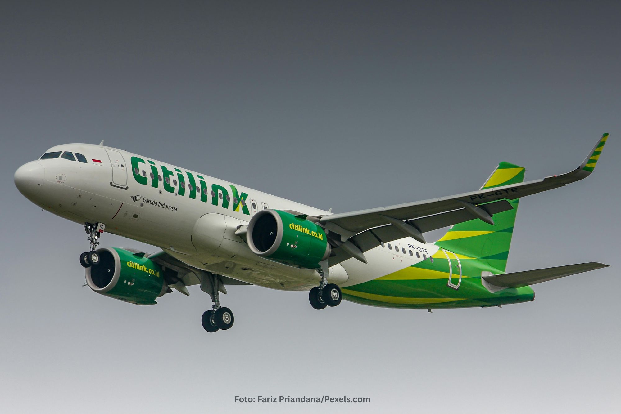 Pemerintah Tanggung 6% PPN Tiket Pesawat Ekonomi Selama Libur Nataru